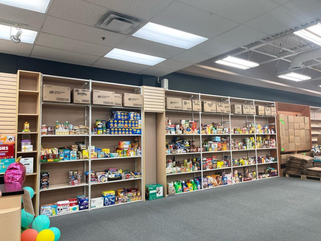 Seaway Mall's Inaugural Food Drive! – South Niagara Chambers of Commerce